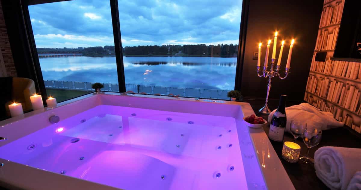 Suites with Jacuzzi – Time out with whirlpool and luxury | casapilot