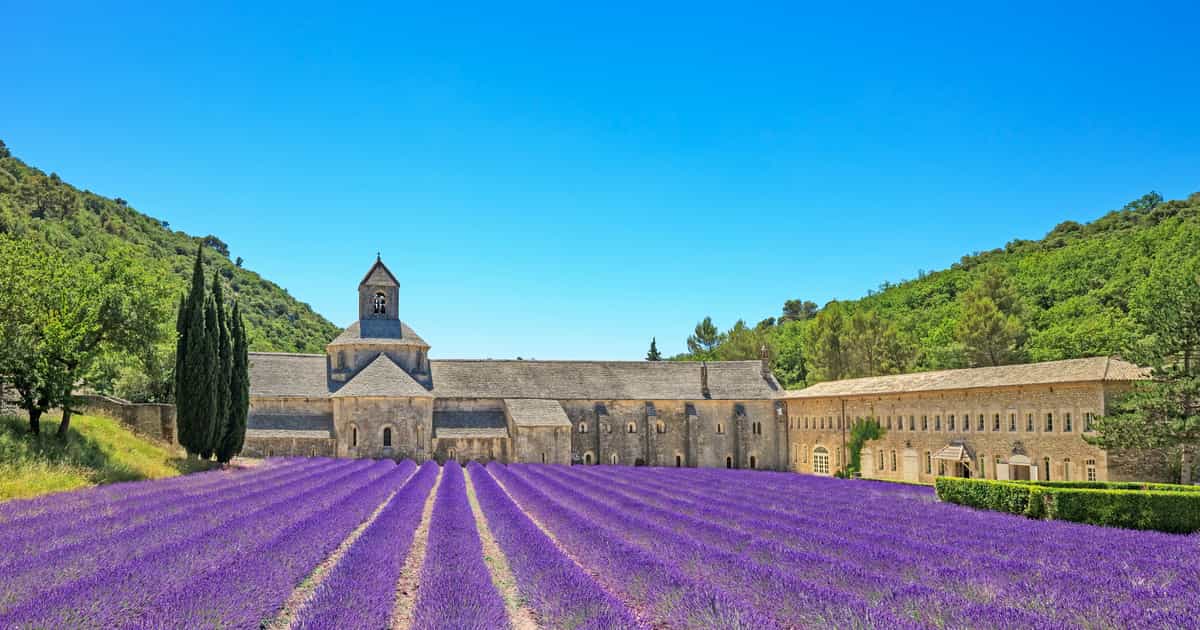 Les plus beaux villages de Provence : 12 lieux à ne pas manquer | Casapilot