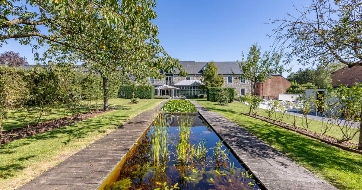 Vakantiehuizen in how-to-make-money-in-pokemon-legends-arceus-hack ...