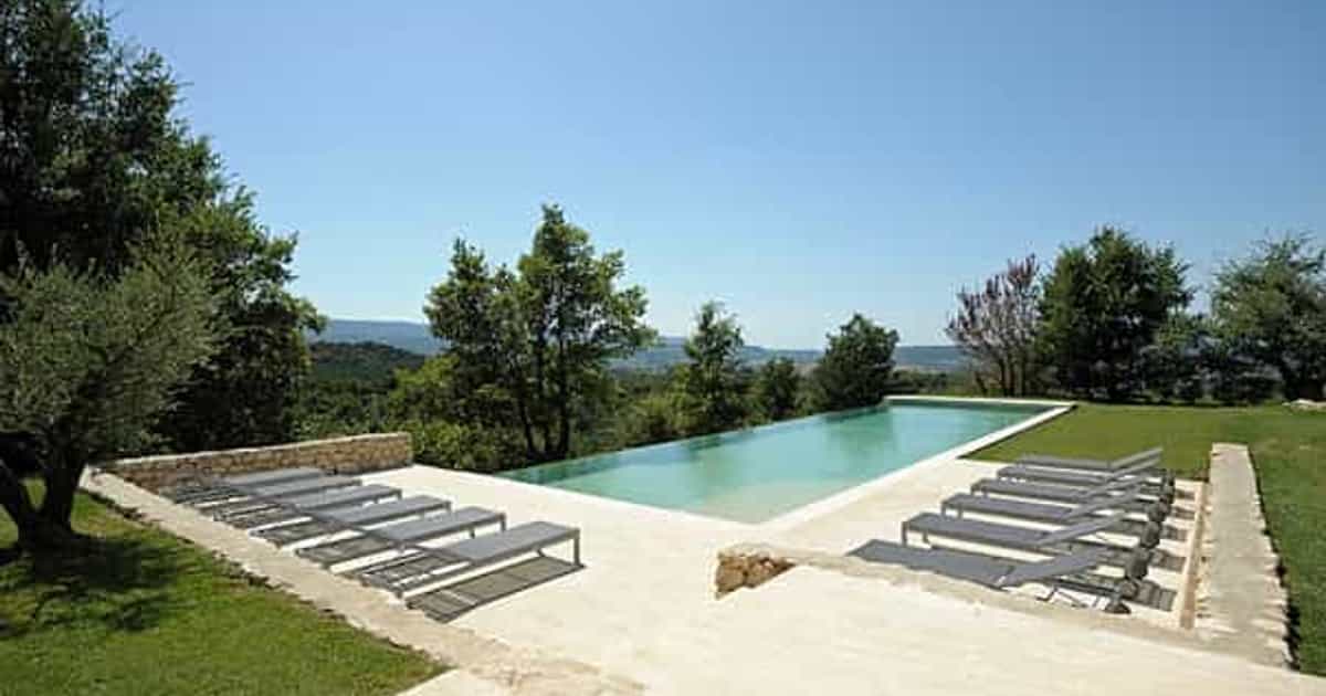 Provençal Mas in Bonnieux | private pool & panoramic view | Casapilot